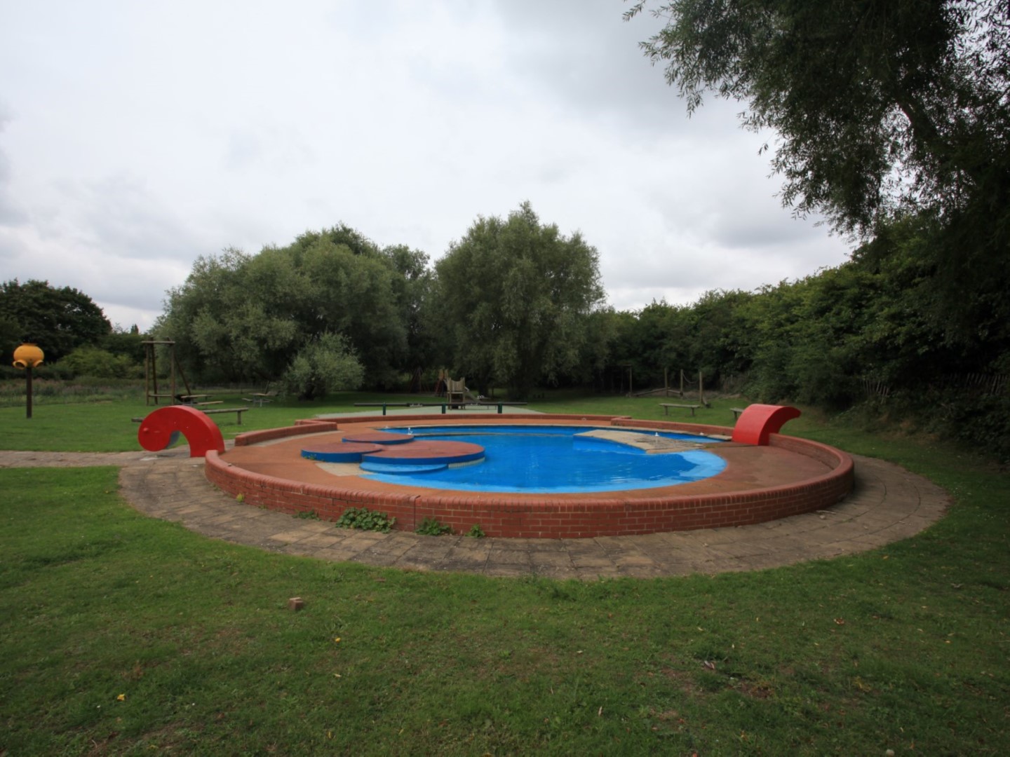 Abbey Leisure Splashpad, Cambridge - Ustigate Waterplay