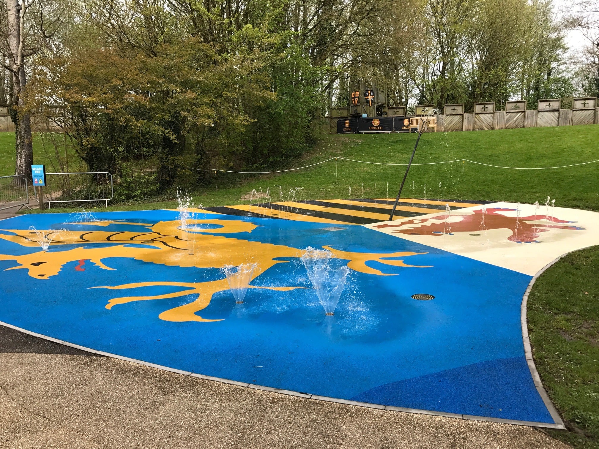 Longleat Safari Park - Ustigate Waterplay