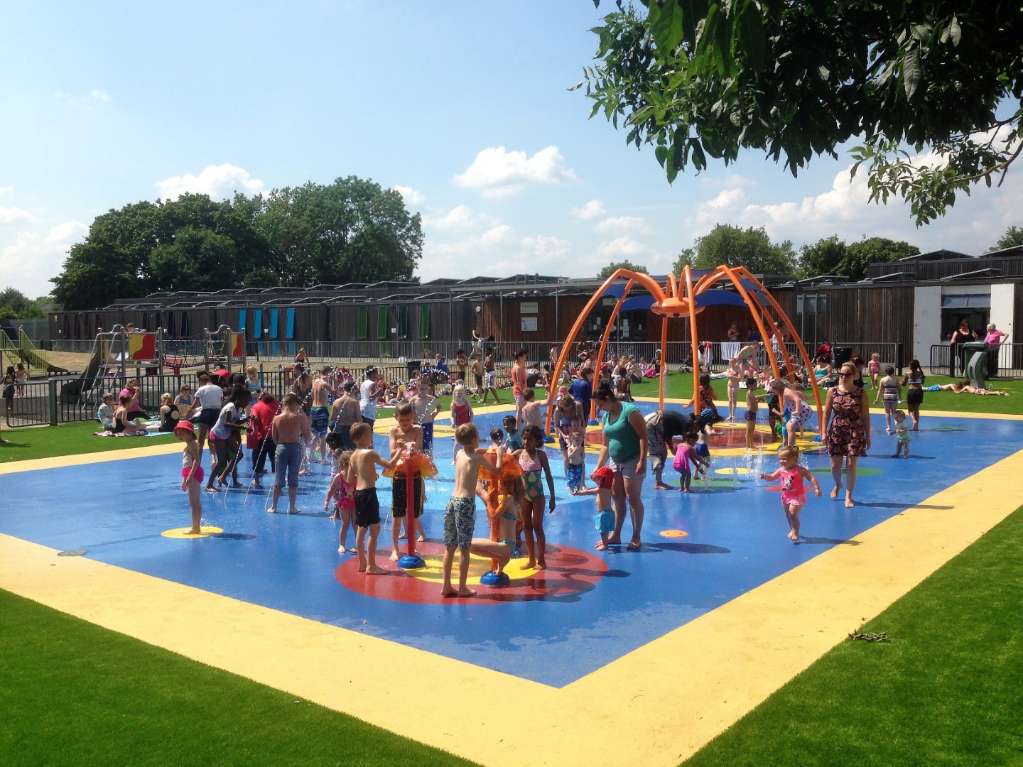 Tamworth Splash Pad - Ustigate Waterplay